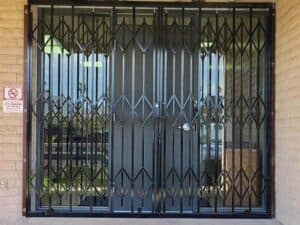 Scissor Gate Repair and Maintenance